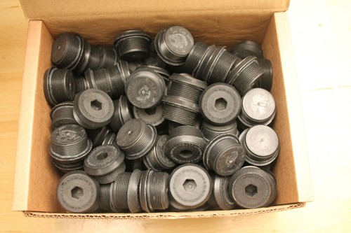 Eaton (Raxton) CQM1400EU M32 Dome Head Plug G.F.N EExe Box of 100 - New ...