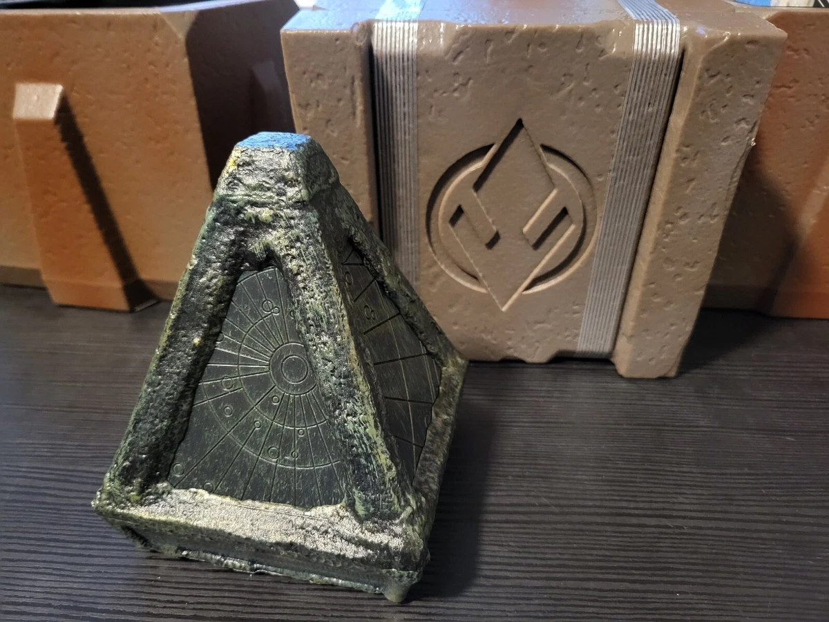 New Sith Wayfinder Available At Star Wars: Galaxy's Edge, 53% OFF