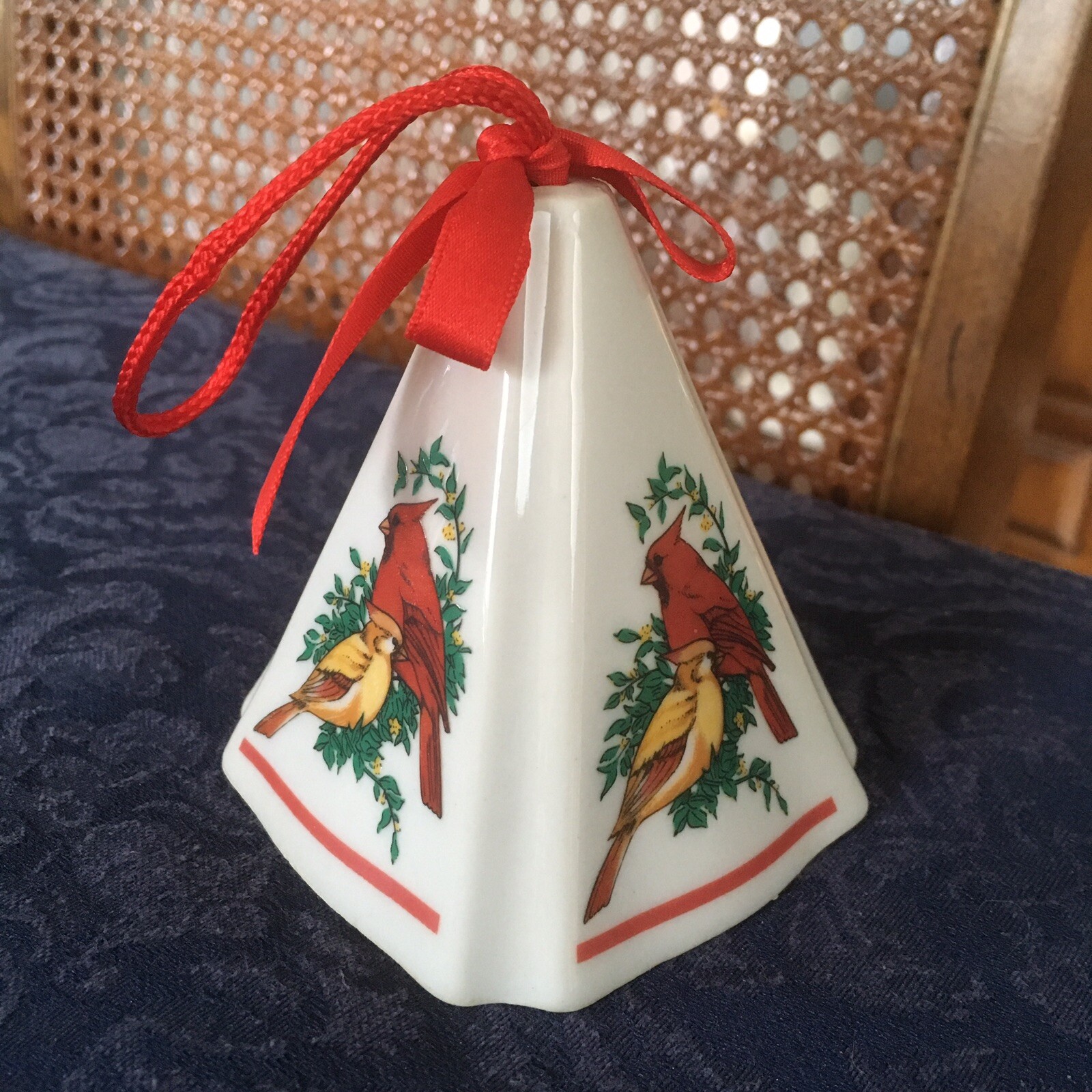 Giftco Ceramic Cardinal Bird Pair Christmas Ornament Potpourri Scent ...