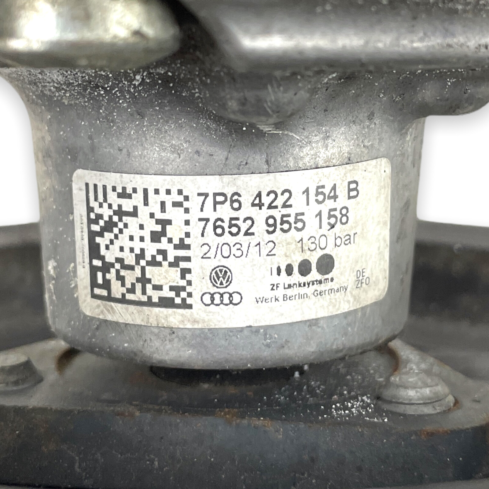 2010-2018 Volkswagen Touareg 7P Power steering pump w/ pulley ...