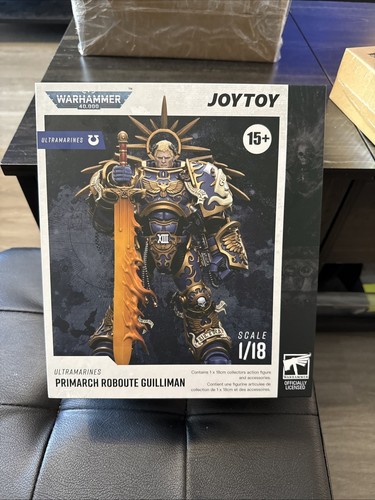 JOYTOY Warhammer 40k 1/18 Action Figure Ultramarines Primarch Roboute ...