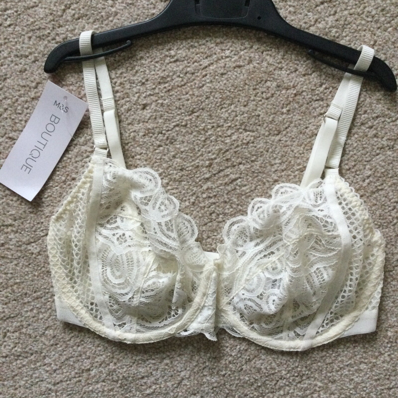 RRP £18 M&S Size 30DD Pretty Boutique Full Cup Lace Bra Cream Mix | eBay