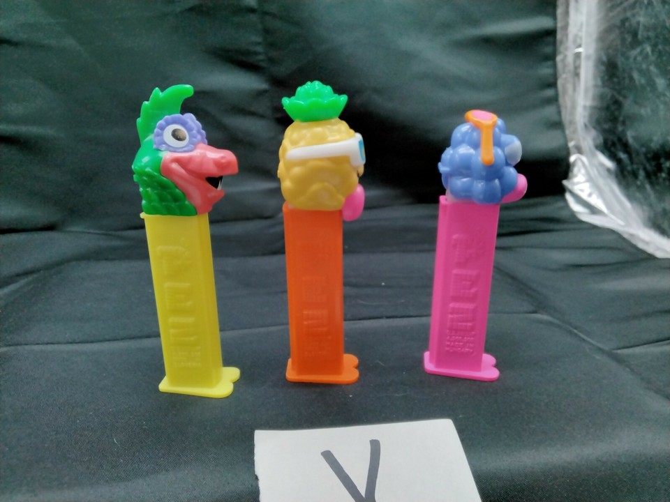 PEZ Candy Dispensers Vintage Lot Of 3 PINEAPPLE RASPBERRY SEA CREATURE ...