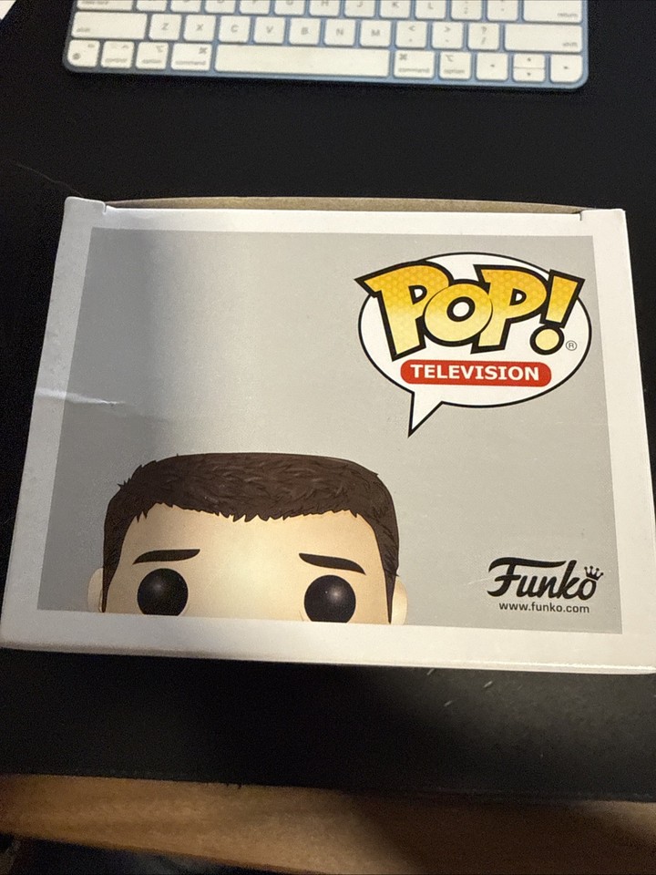Funko Pop! Vinyl: Stranger Things - Bob Newby (in Scrubs) #639 ...
