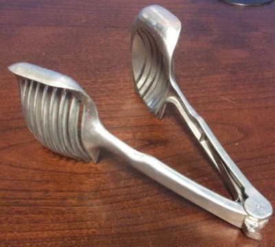 VTG Tomato Egg Potato Mushroom Veg Tong Holder To Aid In Slicing ...