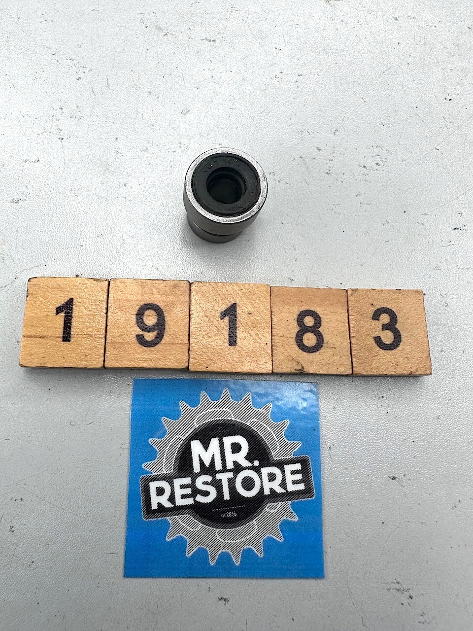 Kawasaki S1 S2 S3 KH400 KH250 Tachometer Drive Gear Shaft Bush OEM ...