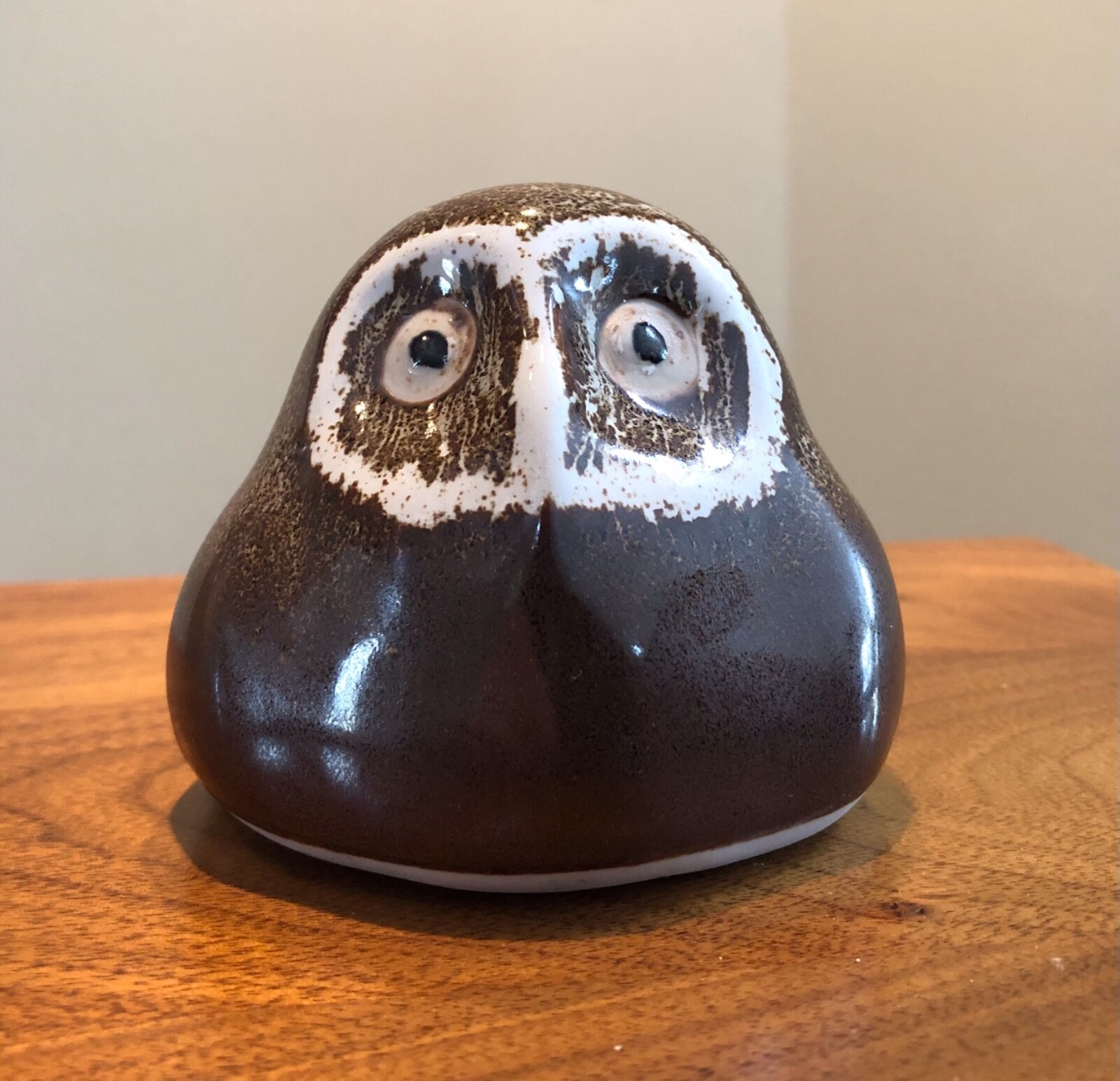 Pigeon River Pottery Brown Drip Glaze Owl Sculpture 2006 Signed T ...