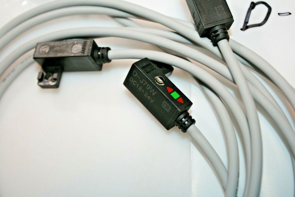 5 PCS. NEW SMC D-J79W AUTO SWITCH ACCESSORY D-J79W | eBay