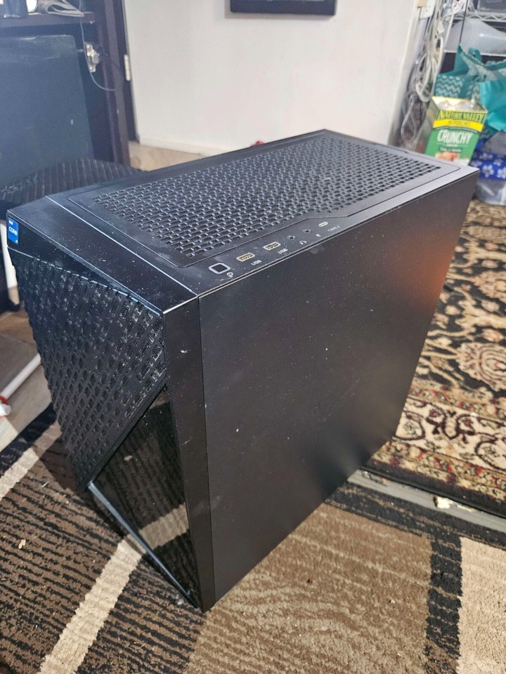 iBuyPower prebuilt, i7-12700f, Nvidia 3060 12 gb, custom 32 gb ram, 500 ...