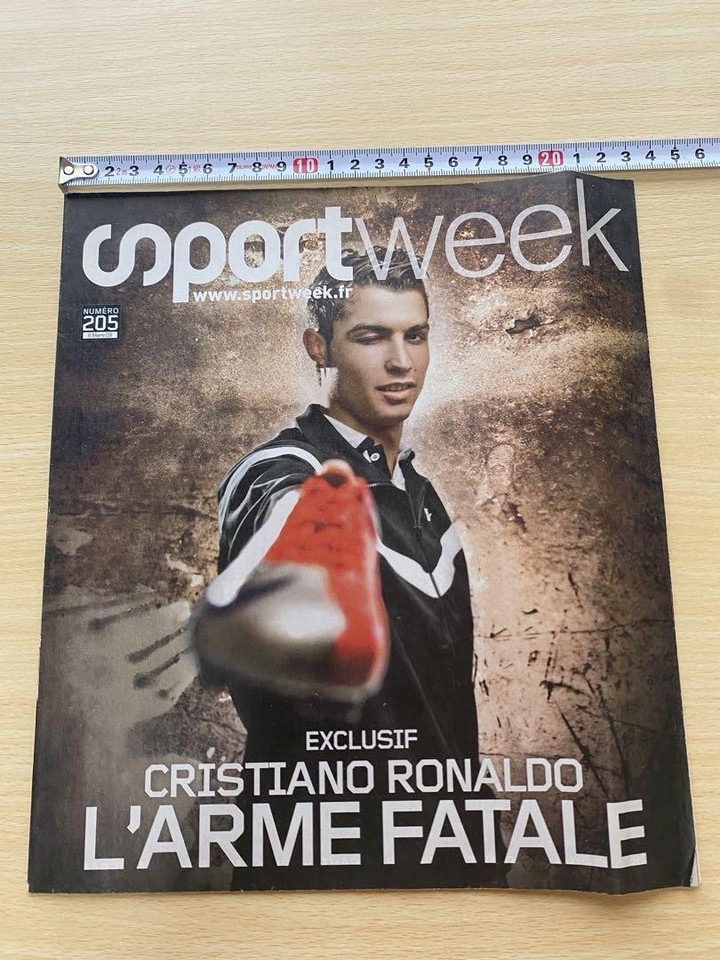 sportweek France 2009 Cristiano Ronaldo Magazine From Japan Folded ...