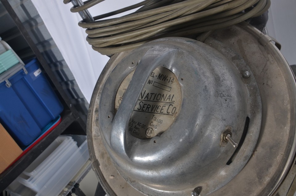 Vintage NSS National Super Service Co Canister Vacuum Cleaner MW-14 ...