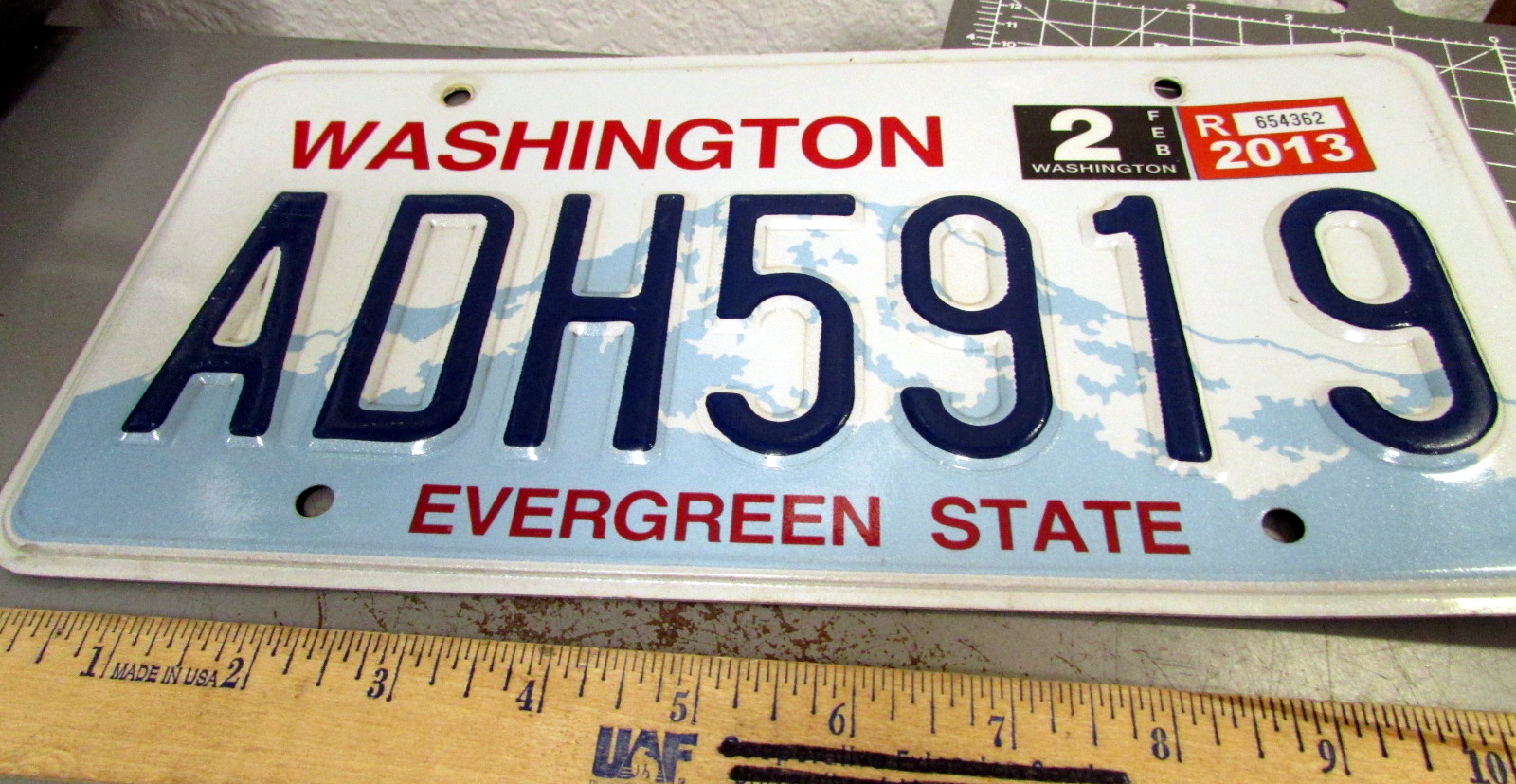 Washington license plate Evergreen State, 2013, ADH5919, cool hologram ...