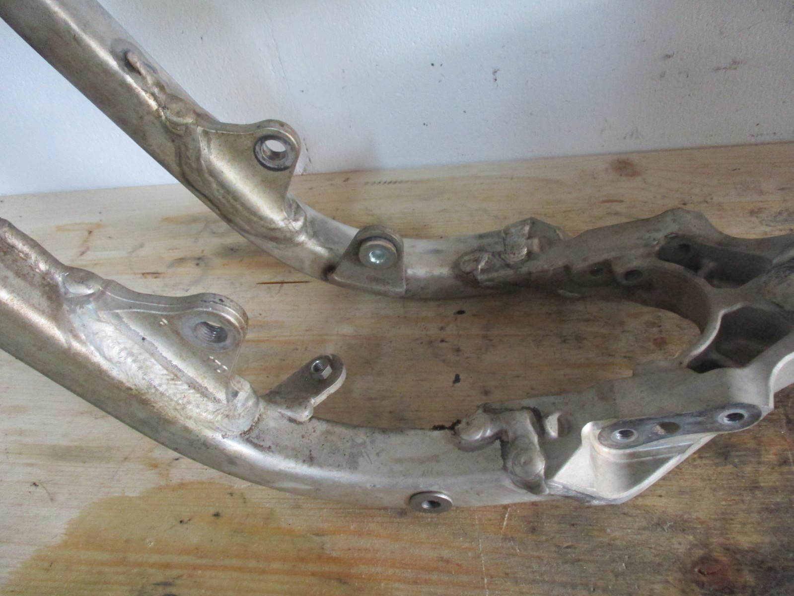 2013 YAMAHA YZ250F FRAME, CHASSIS, ALUMINUM MAIN FRAME, 17D-21101-90-00 ...