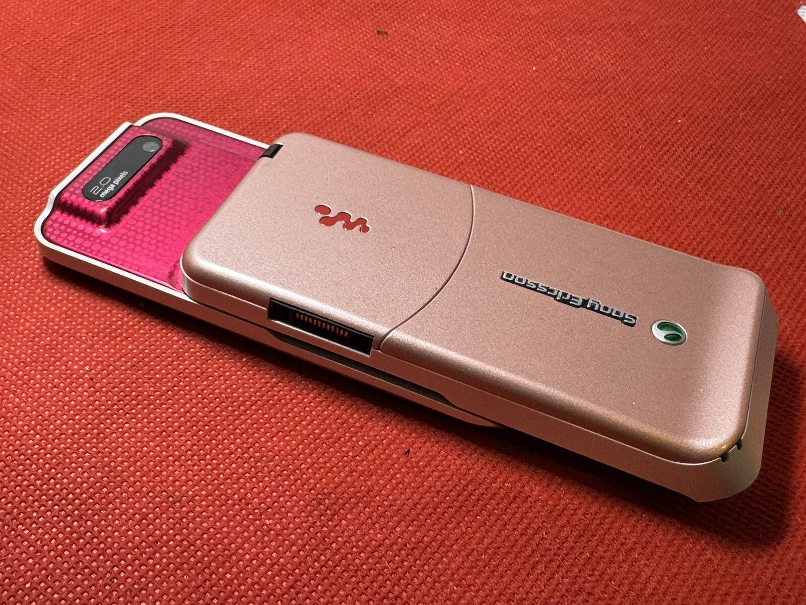 Sony Ericsson Walkman W580i ( Unlocked ) Pink Mobile Phone | eBay