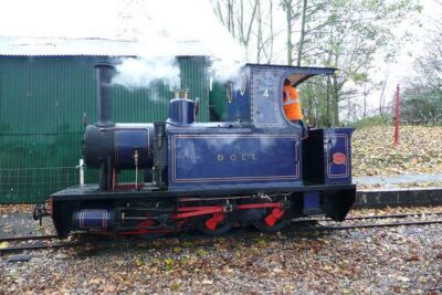 OO9/009 Andrew Barclay Doll Steam Locomotive fits the Kato chassis 11 ...