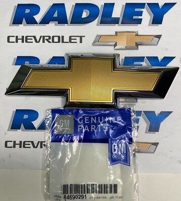 NEW GM OEM 15-20 SUBURBAN, TAHOE LIFTGATE EXTERIOR TRIM- EMBLEM GMC ...