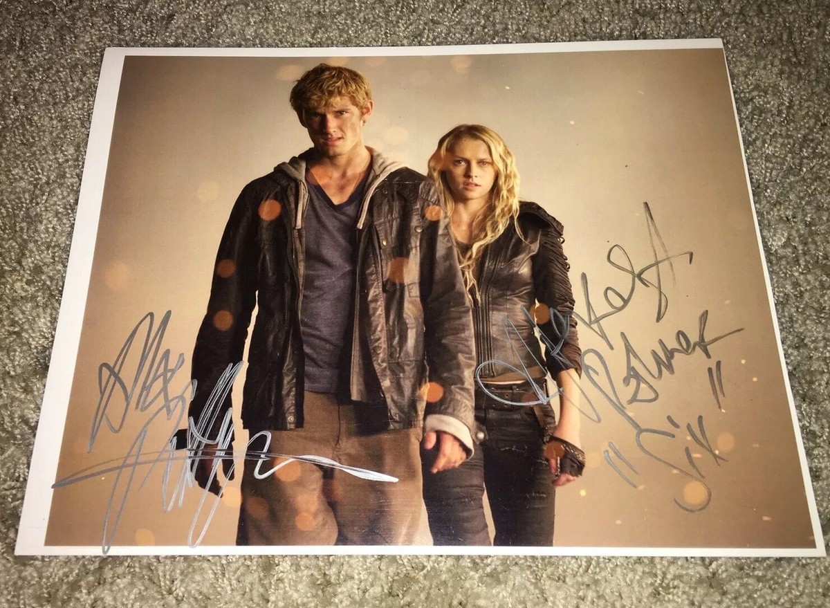 Teresa Palmer Et Alex Pettyfer SOS: Serious Overload Of Series