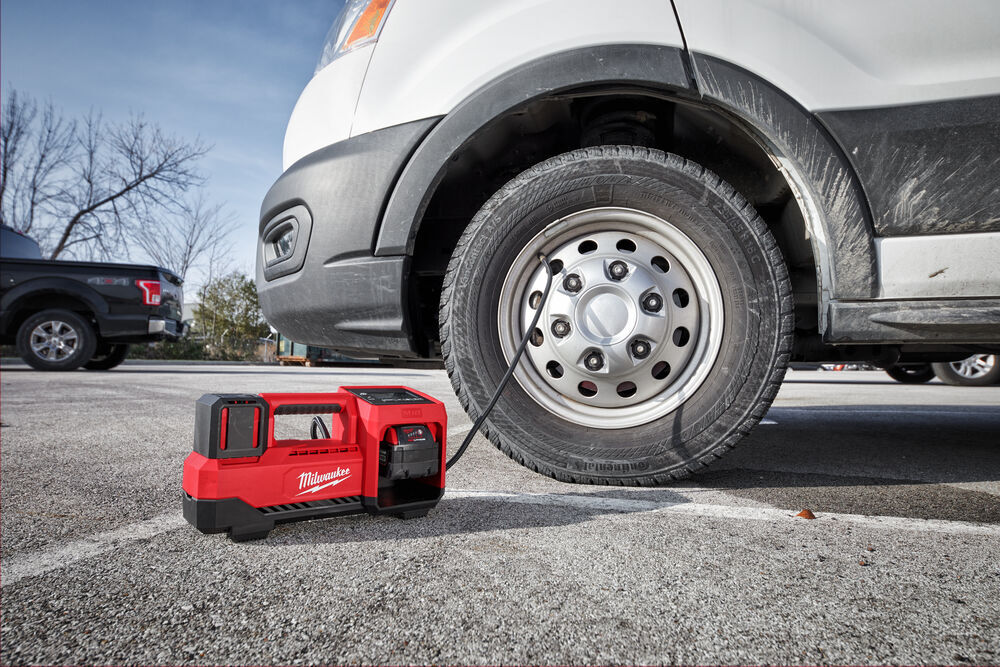 Milwaukee M18BI-0 Inflator Compressor Unit - Black/Red for sale online ...