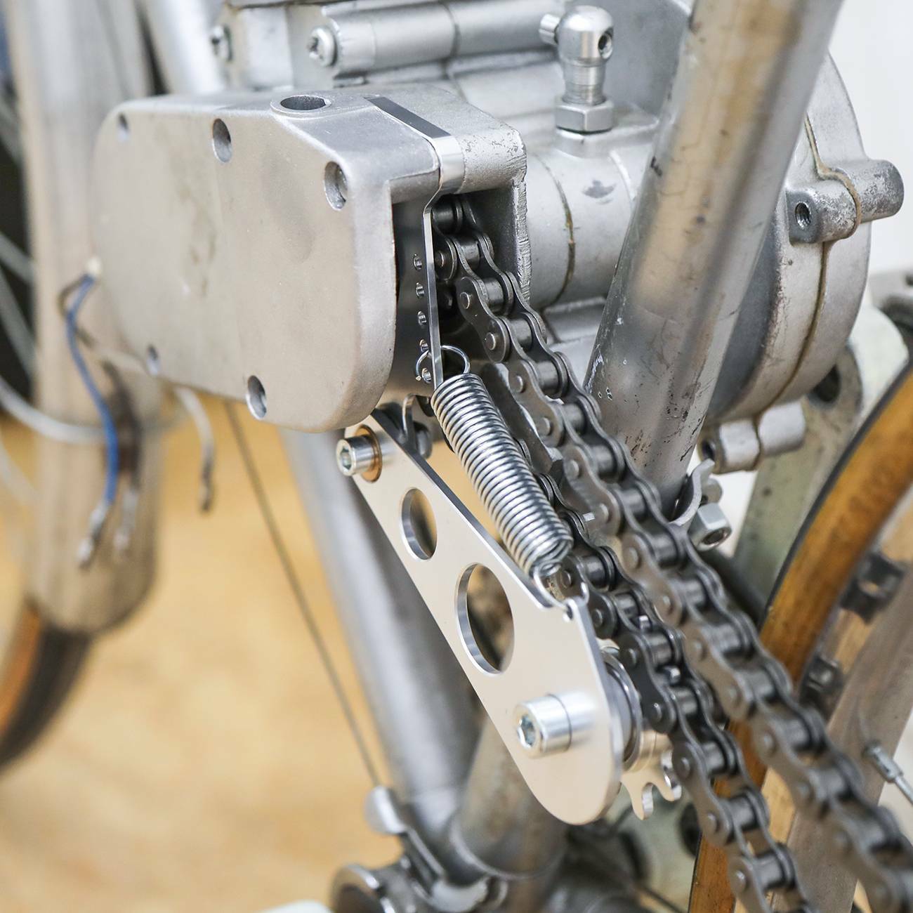 Spring Loaded Chain Tensioner Fits 49cc 66cc 80cc Engine Motorized ...