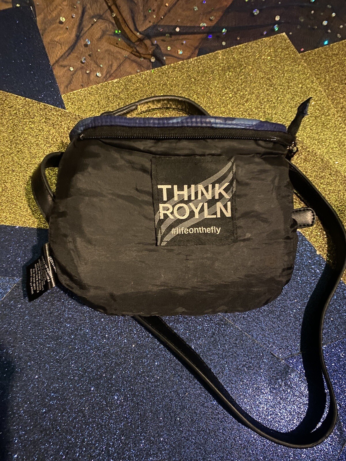 THINK ROLYN BLUE BLACK ARMY PRNT NYLON TRAVEL CROSSBODY Bag UNIQUE 1 ...