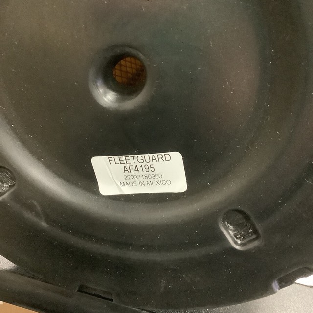 AF4195 Fleetguard Air Filter Rs5288 Kenworth Peterbilt for sale online ...