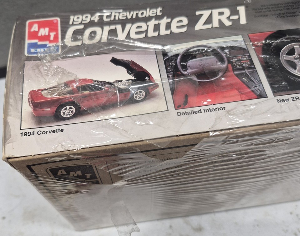AMT/Ertl 1994 Chevrolet Corvette ZR-1 Factory Sealed Model Car Kit (Bad ...