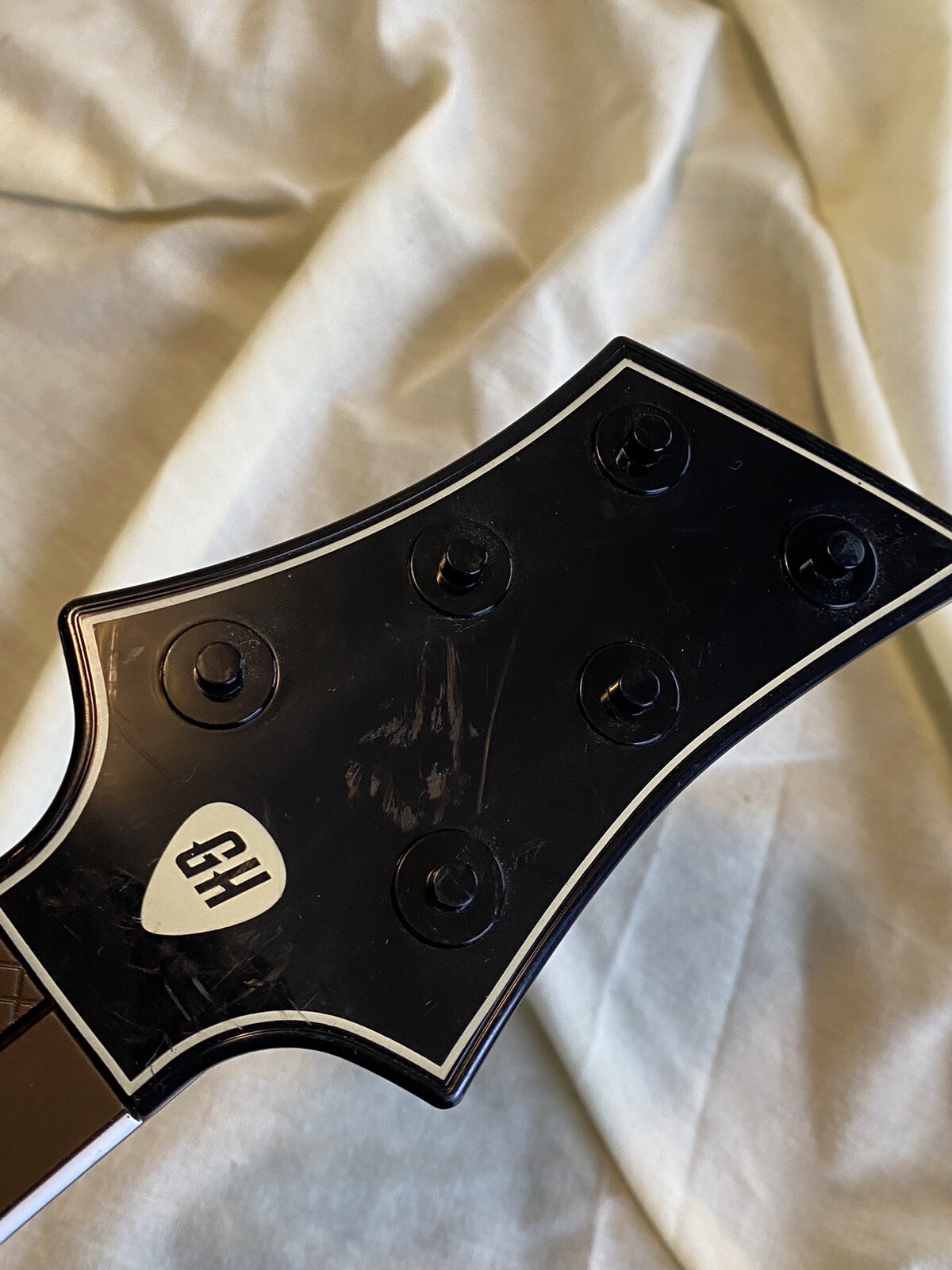 Guitar Hero Wireless Guitar Black Gold CE0700 Activision Model 0000654 ...