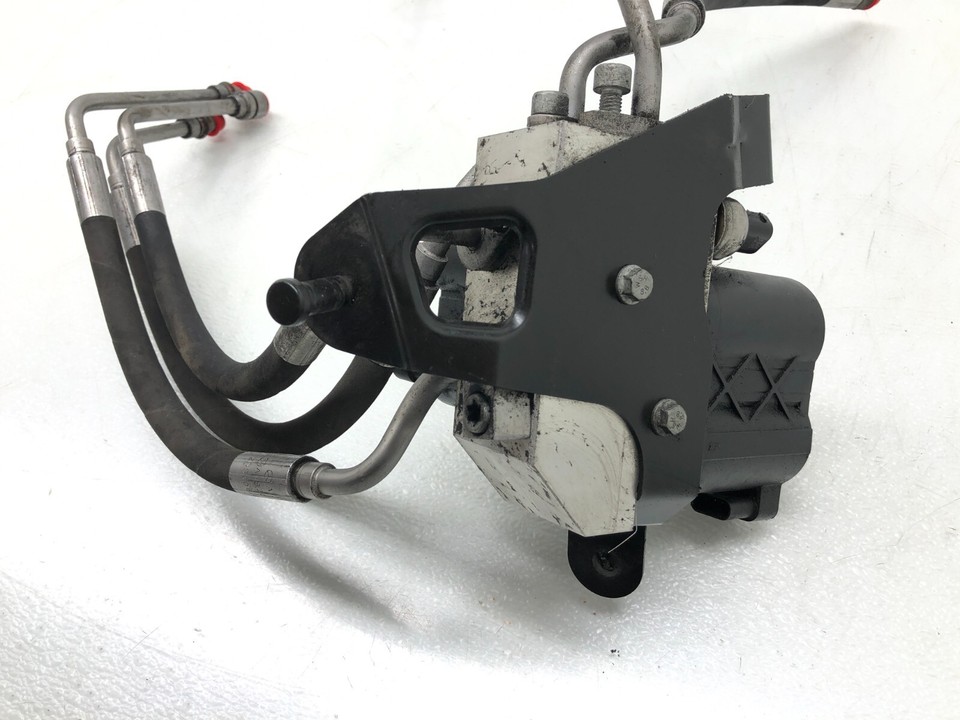 2007-2020 MERCEDES S550 REAR ABC ACTIVE BODY CONTROL SUSPENSION VALVE ...