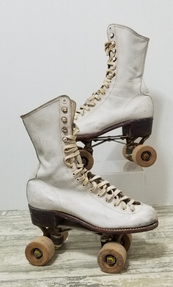 Vintage Gil Ash White Leather Roller Skates Chicago Baseplate wood ...