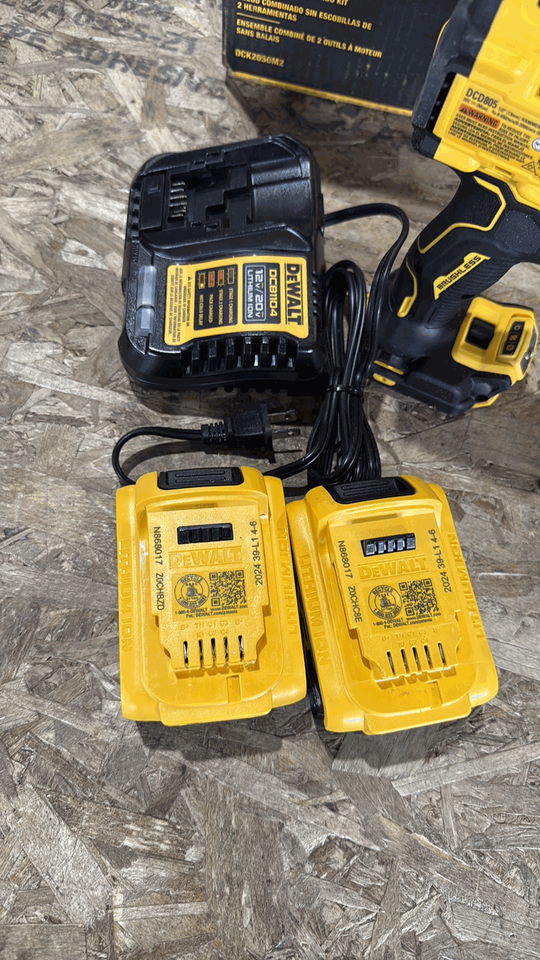 DEWALT 20V MAX XR Hammer Drill & ATOMIC Impact Driver 2 Tool Cordless ...