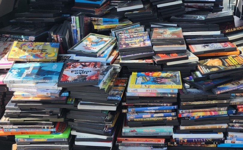 25 DVD LOT - Variety Pack - Hundreds of DVD's in stock. TV Series ...