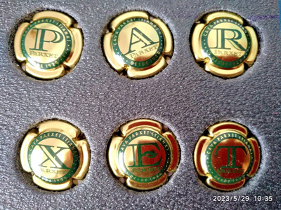 LOTE 6 PLACAS DE CAVA PARXET, REPRODUCCIÓN (CHAPAS), CAPSULA SPUMANTE ...