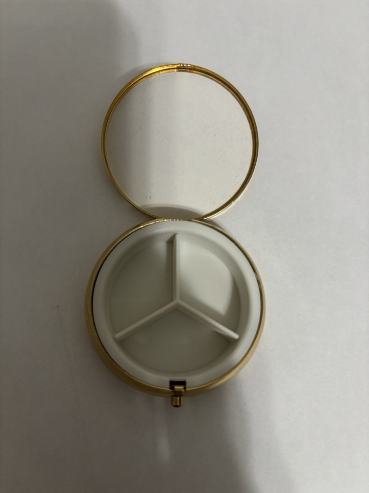 Breitling 1884 Winged Logo Small Round Pill Box Pocket Case Travel ...
