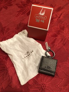 Coach Mini Keychain Wallet | semashow.com