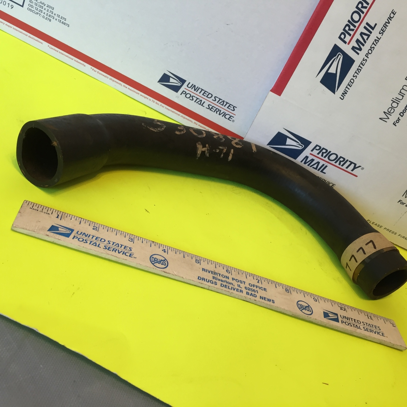 Studebaker Champion, 1939 to 52; M5 radiator hose, 530881. Item: 3167 ...