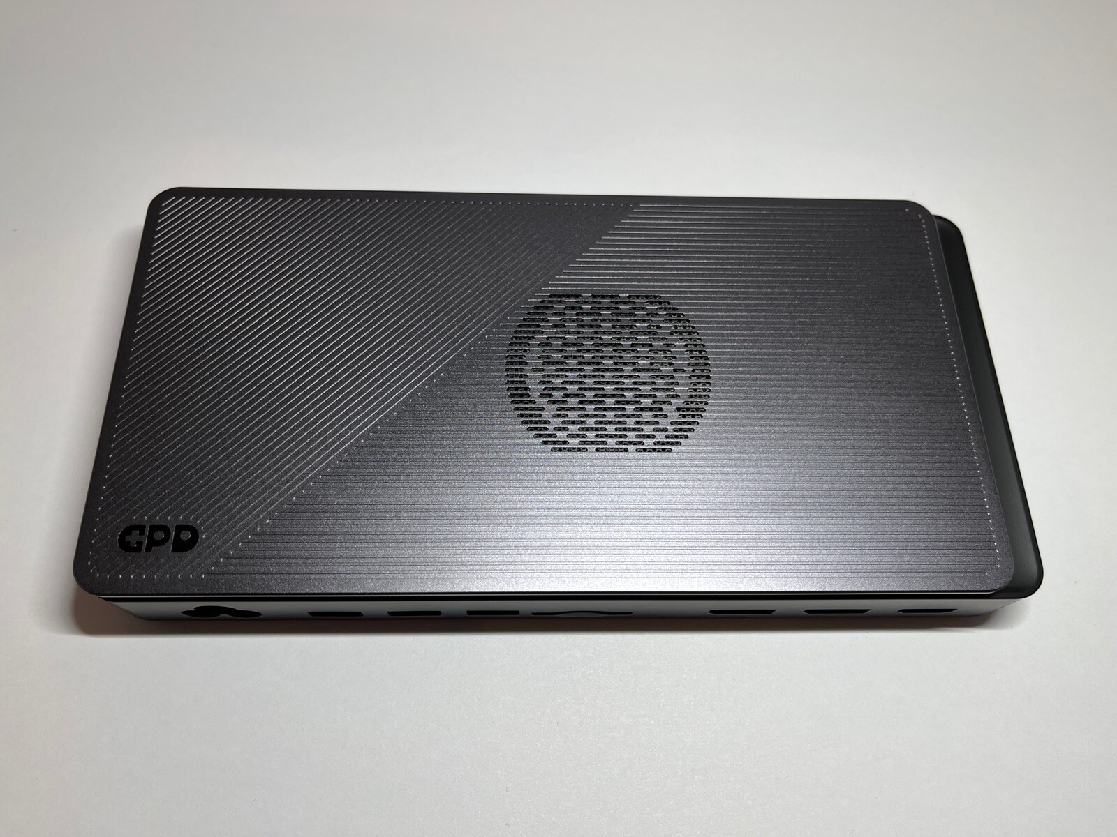 GPD G1 RX 7600M XT 8GB GDDR3 External GPU eGPU with USB4 and Oculink | eBay