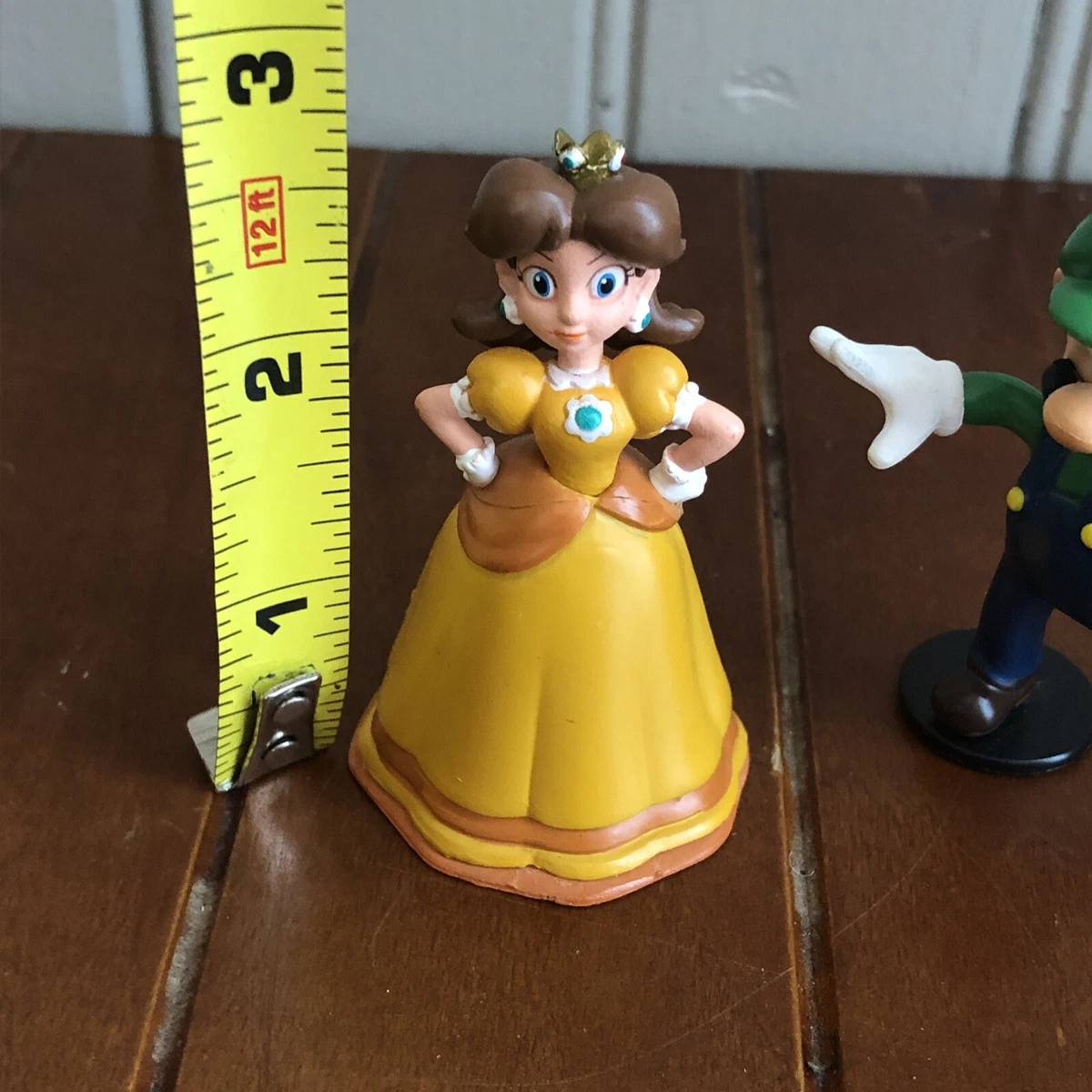 Luigi And Daisy Wedding Cake Topper