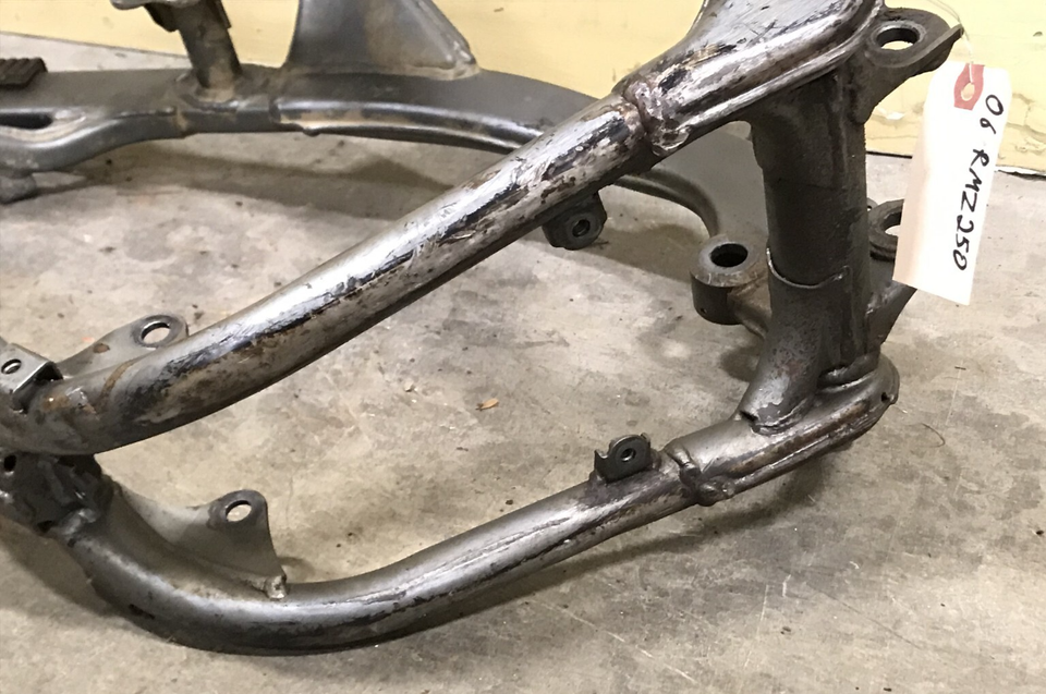 06 Suzuki RMZ250 RMZ 250 OEM Main Frame Chassis Body Cradle 2006 | eBay