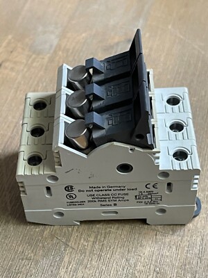 ALLEN BRADLEY 1492-FB3C30 SERIES B 30A FUSE HOLDER 3 POLE WITH LP-CC-5 ...