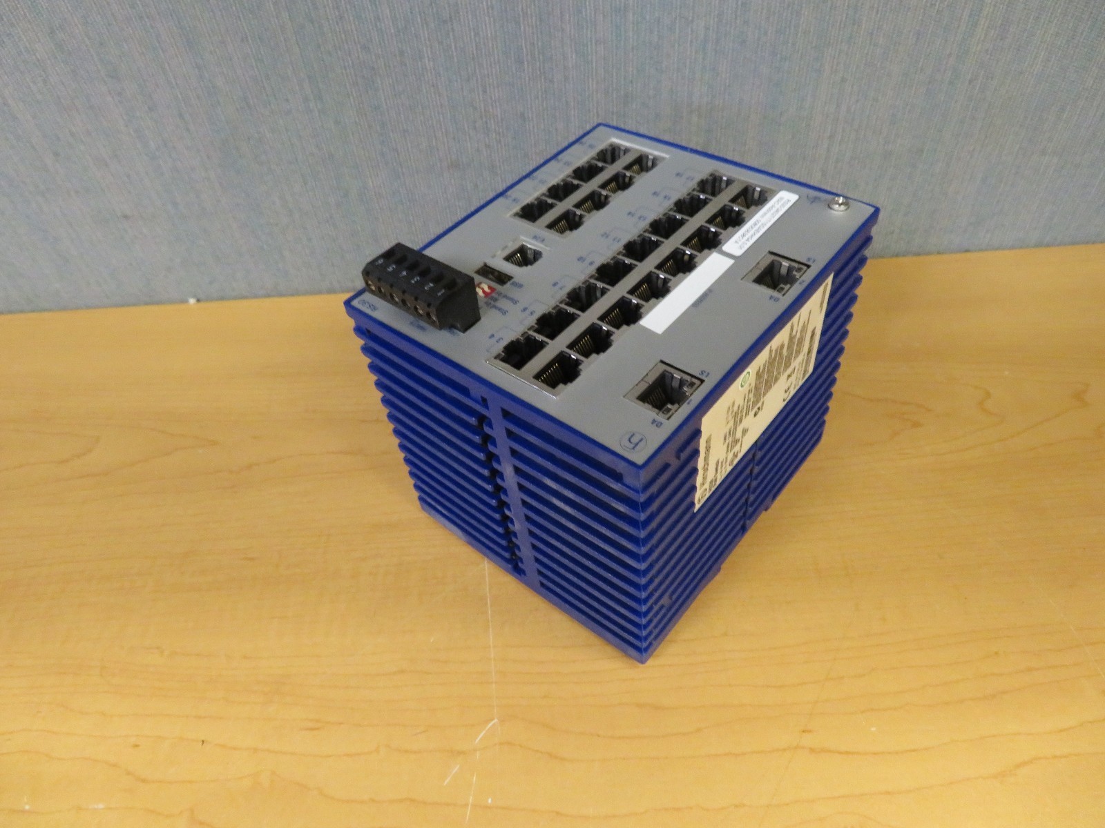Hirschmann RS30 Switch RS30-2402T1T1SDAEHH04.0.01 26 Ports (15425) | eBay