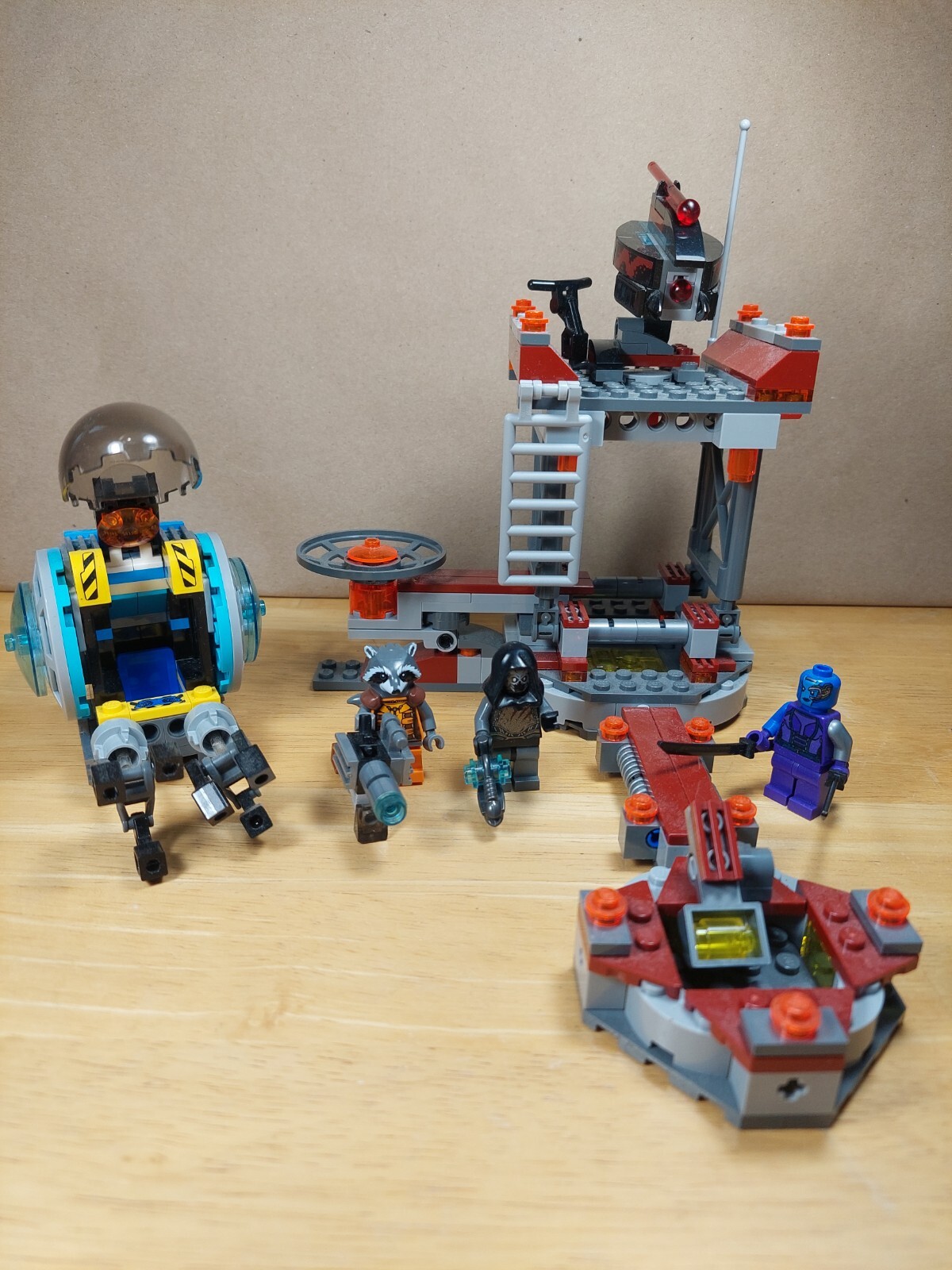 LEGO 76020 Guardians of the Galaxy Knowhere Escape Mission-Missing ...