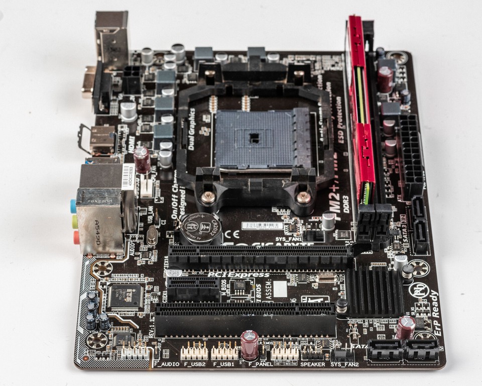 Gigabyte GA-F2A68HM-H FM2+ MicroATX Motherboard DDR3 AMD APU HDMI USB 3 ...