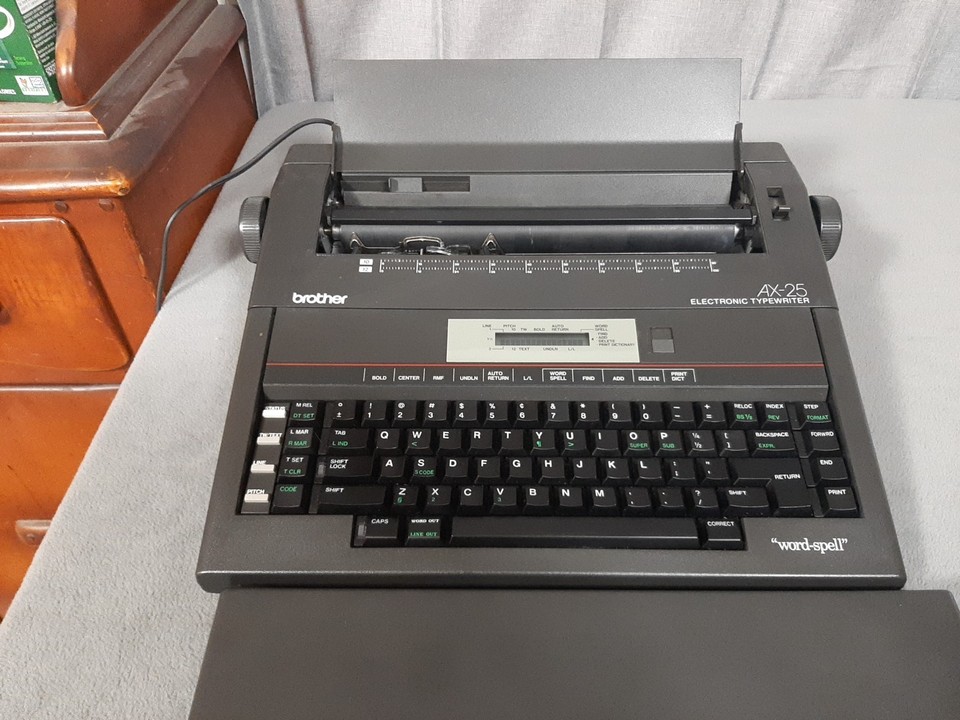 Brother Model AX-25 Electronic Typewriter w/ Extras Daisy Wheels Tested ...
