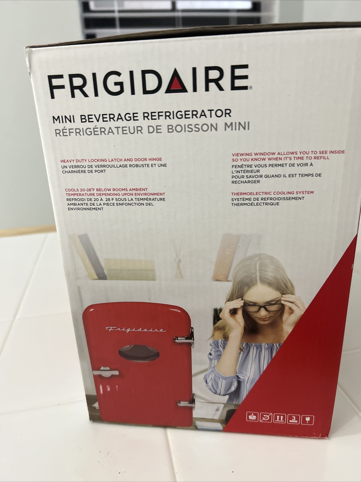 Frigidaire EFMIS129-RED 4L Portable Mini Refrigerator for sale online ...
