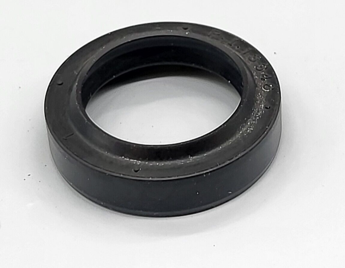 For 45RFE 545RFE 66RFE 68RFE Shift Selector Shaft Lever Seal