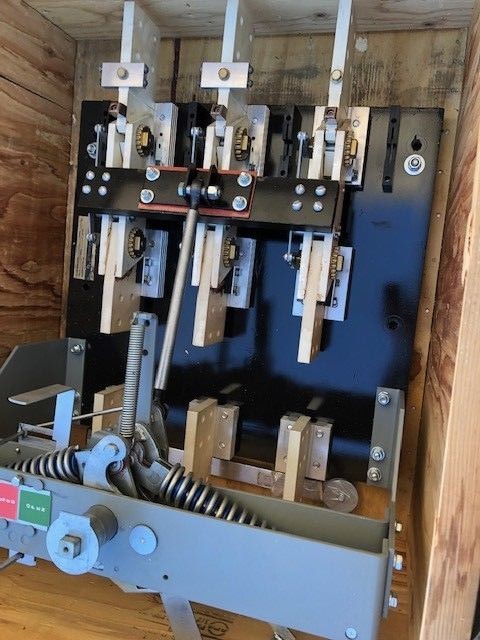 Square D Bolt Loc Switch 3000 Amp 480v 3 Pole BLO34300 for sale online ...