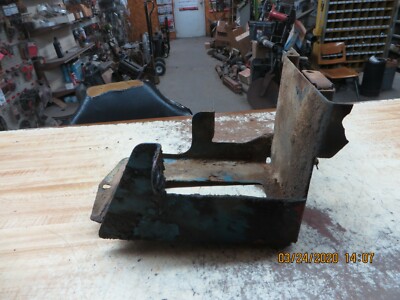 NAA, 600,700,800,900,601,801,901, 2000,4000 FORD TRACTOR BATTERY BOX ...