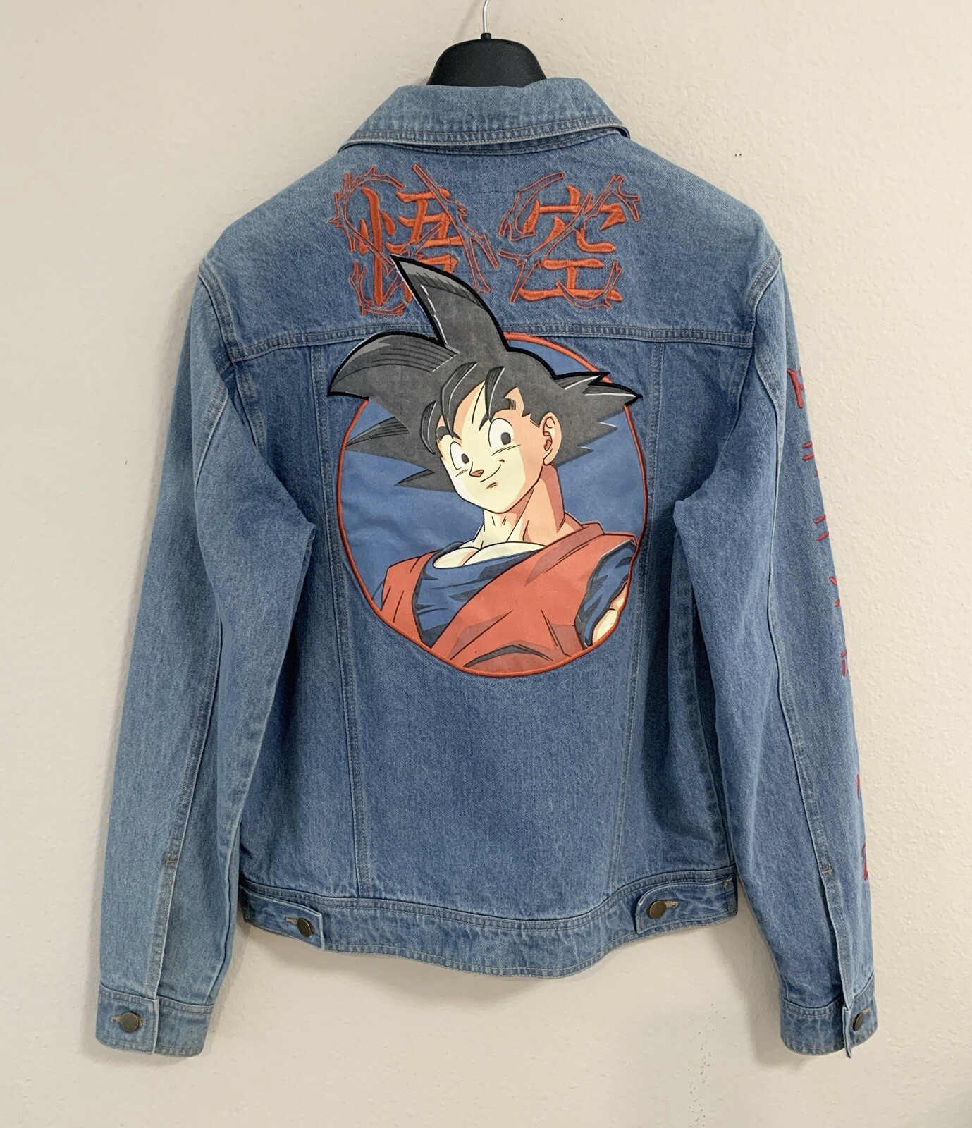 License Dragon Ball Z Son GoKu Blue Light Wash Jean D… - Gem