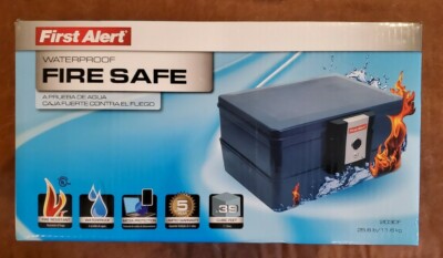 First Alert 39 Cubic-ft 2030F Waterproof Fire-Resistant Chest Safe ...