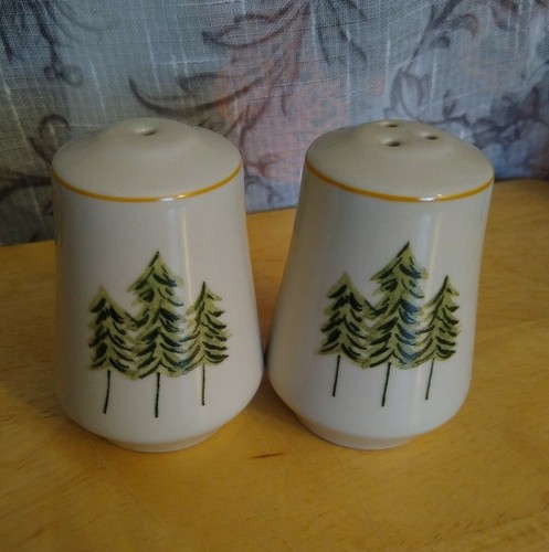 Pine Tree Salt & Pepper Shakers Set Christmas Shaker | eBay